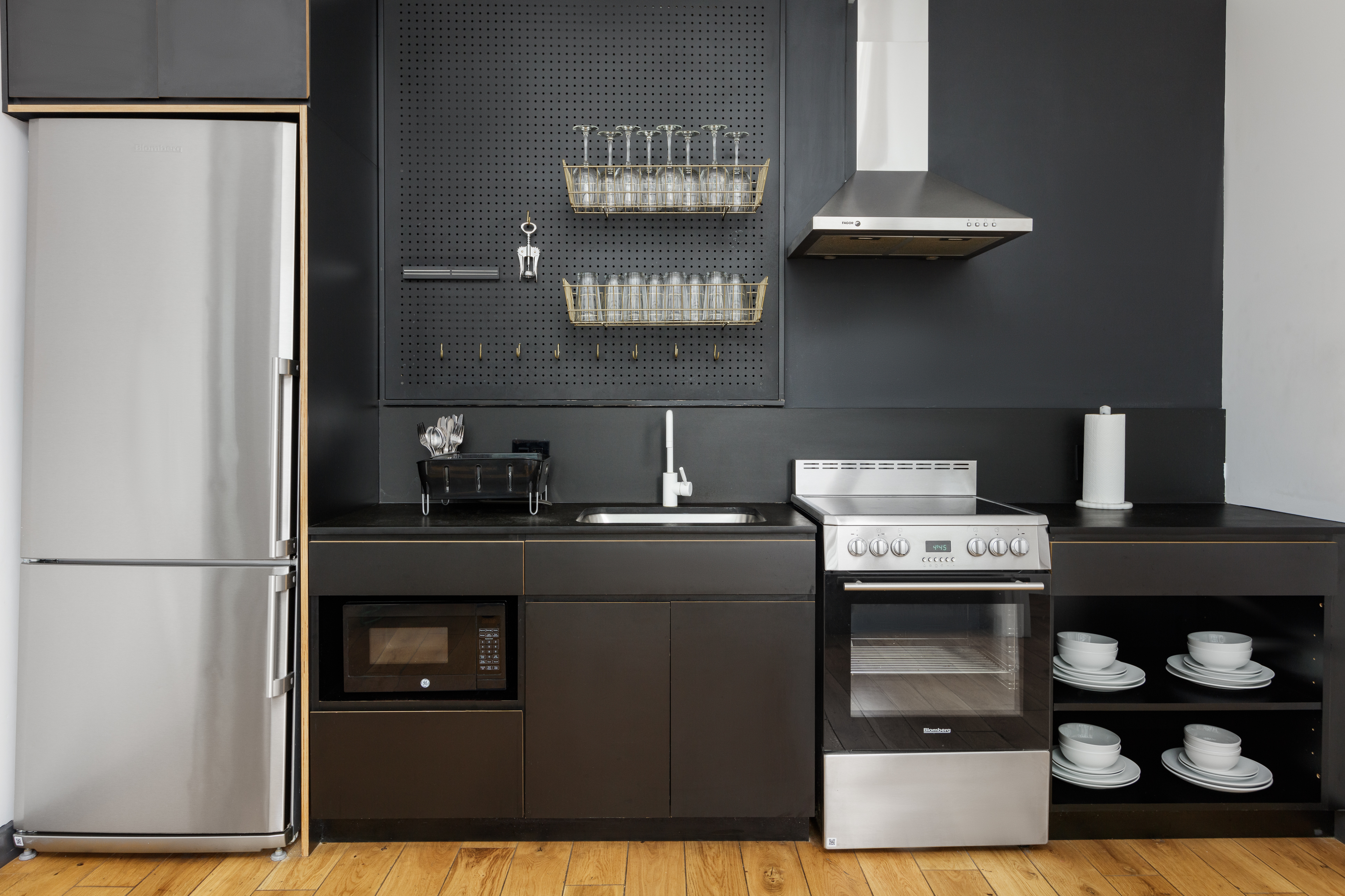 Placemakr Wall Street | New York | Apartment-hotel & furnished rentals.